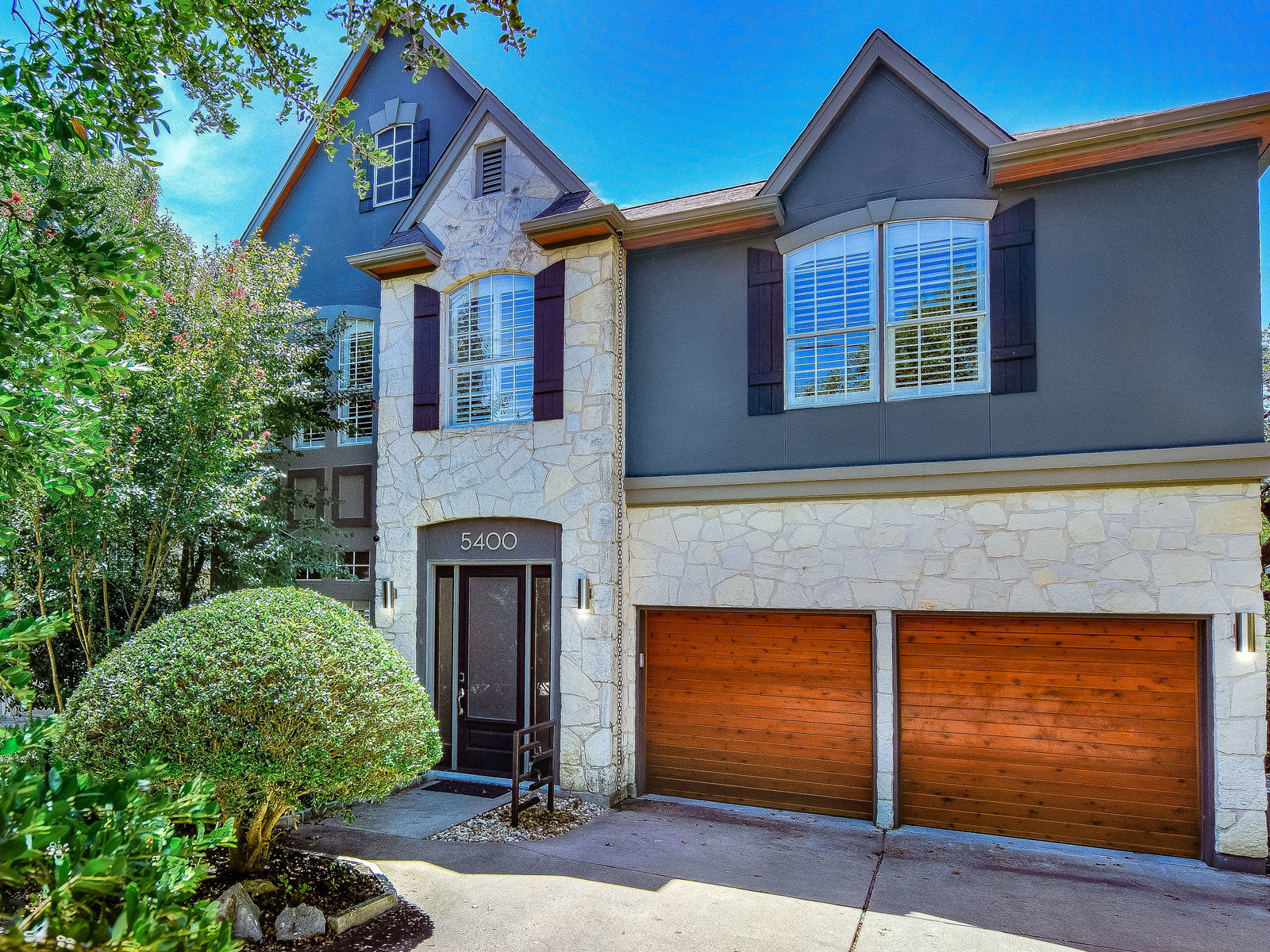 A Mount Bonnell Dream | Kuper Sotheby's International Realty