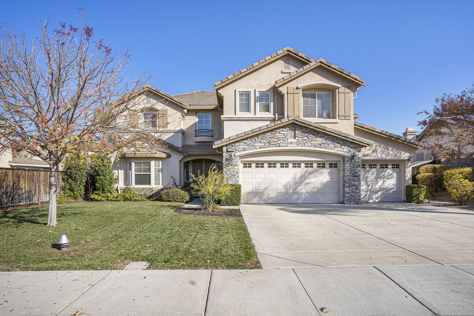 1823 Sanger Peak Way