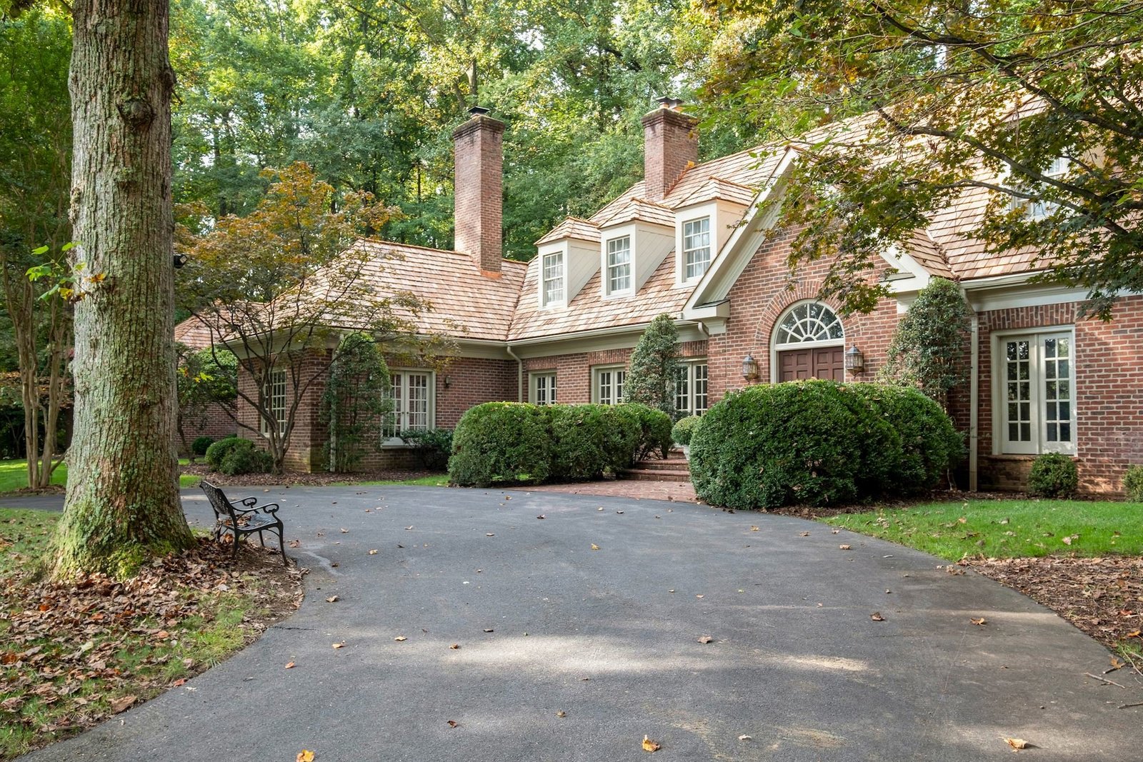 7120 Natelli Woods Lane | Washington Fine Properties, LLC