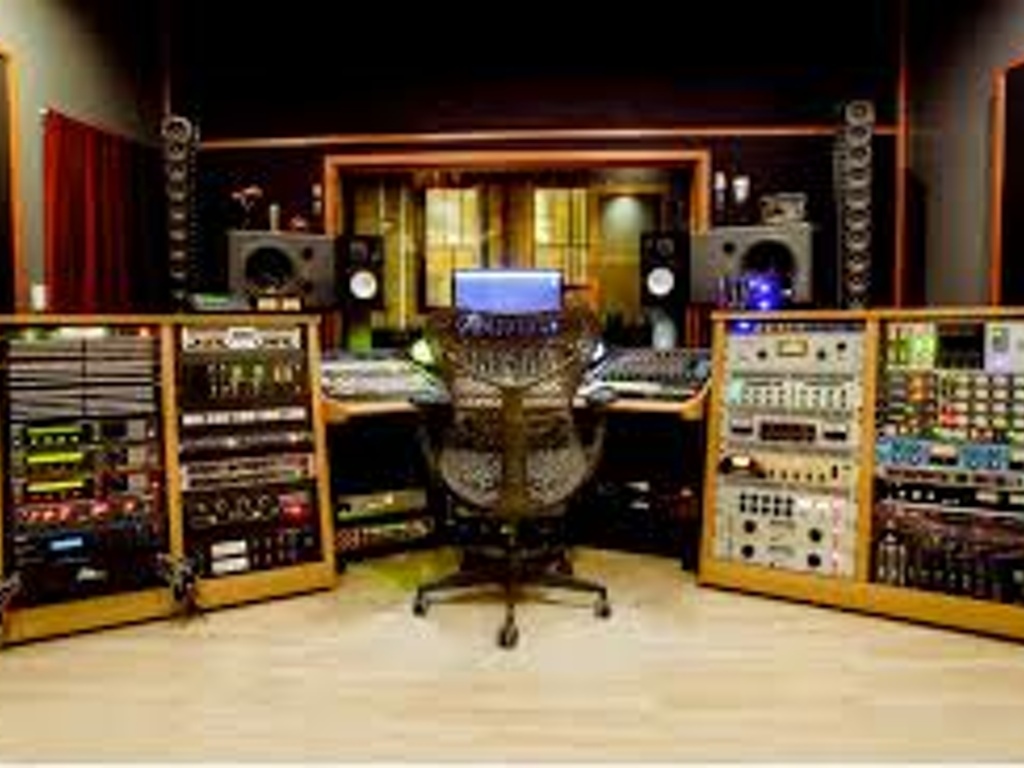 SOUND & MUSIC ENGINEERING PRODUCTION COMPAN... | Fundly