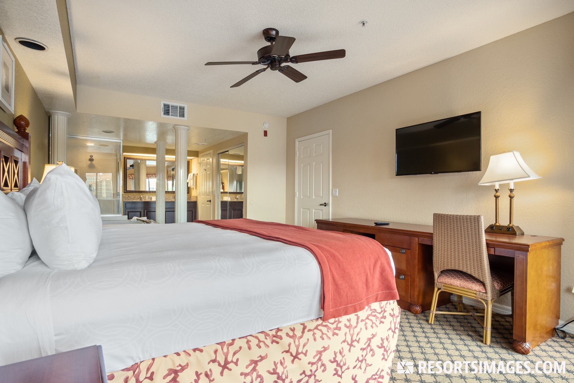 Westgate Lakes Resort and Spa Timeshares | Orlando, Florida