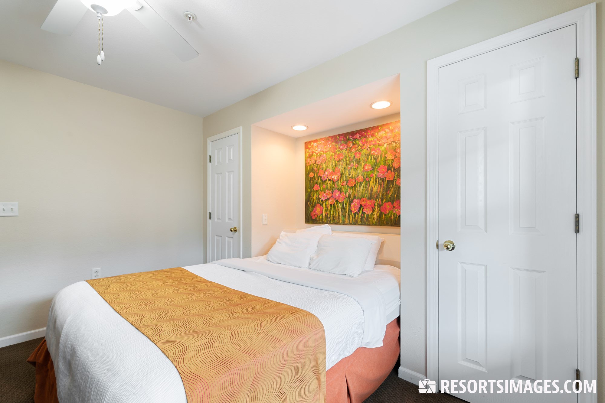 Grand Crowne Resort Timeshares | Branson, Missouri