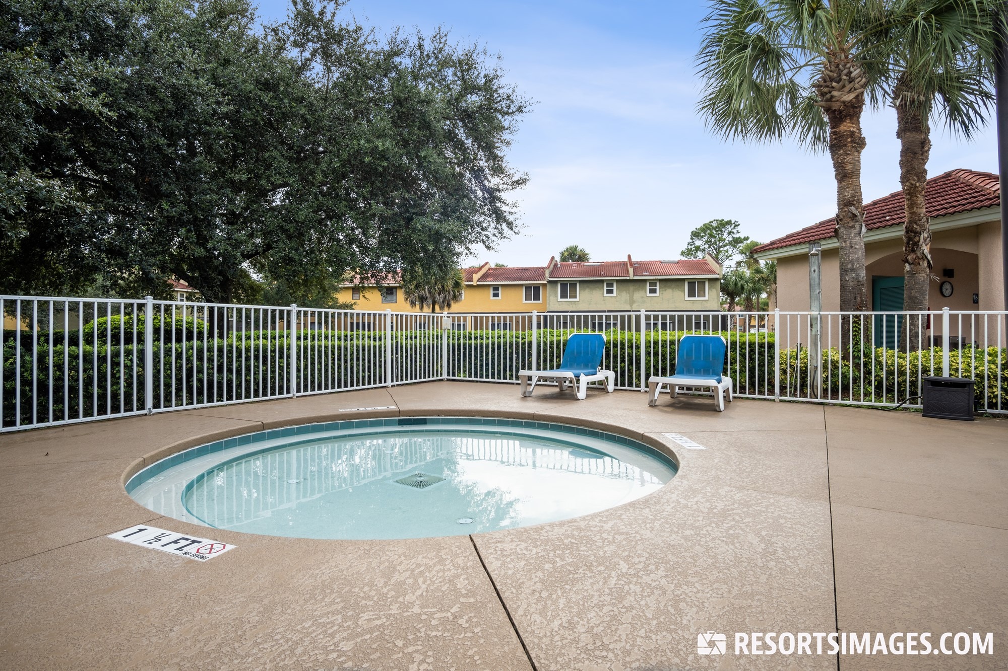 Vacation Villas at FantasyWorld Timeshares | Kissimmee, Florida