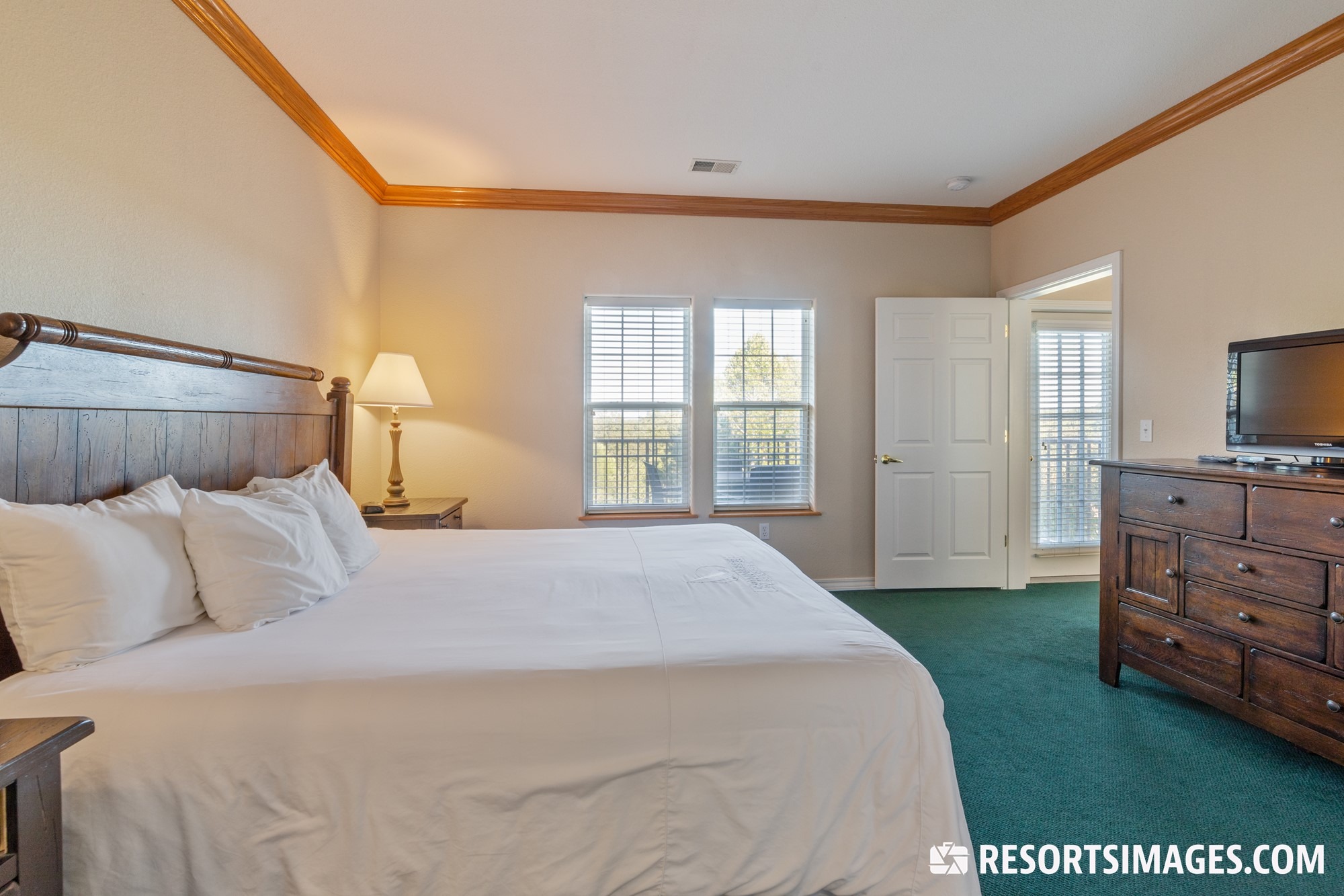 Palace View by Spinnaker Timeshares | Branson, Missouri