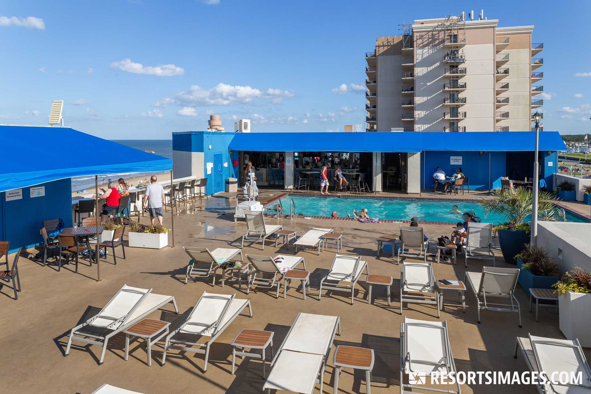 Beach Quarters Resort Timeshares | Virginia Beach, Virginia