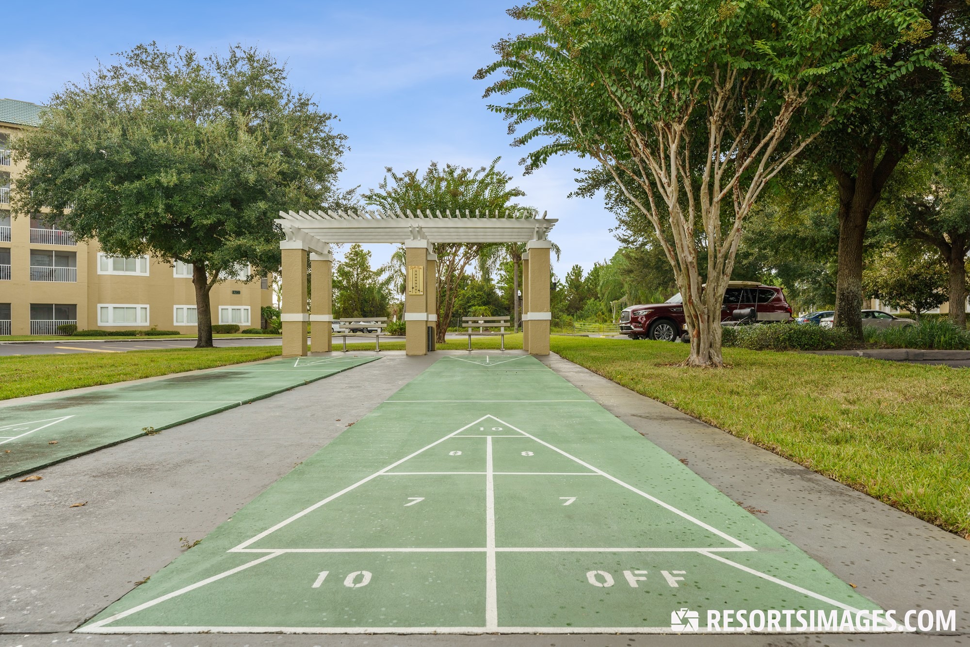 Silver Lake Resort Timeshares | Kissimmee, Florida