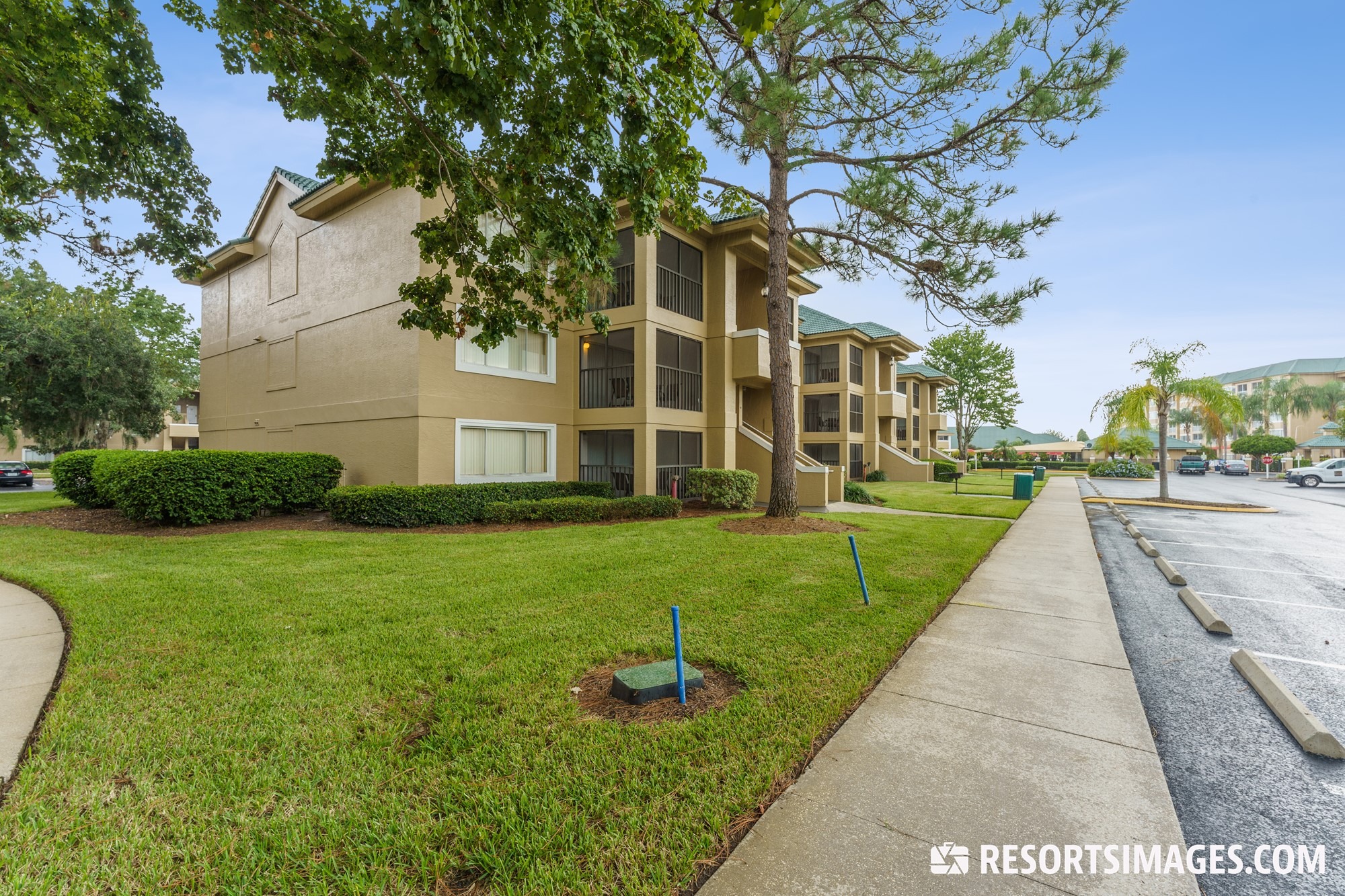 Silver Lake Resort Timeshares | Kissimmee, Florida