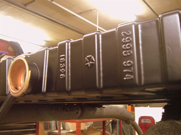 Premium quality reproduction 26 radiator 2998974 for 1970...