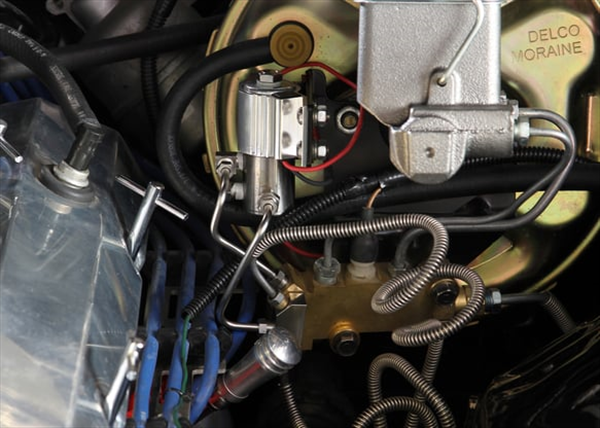 1971-1980 Firebird Hurst Roll/Control, Line/Loc Kit.