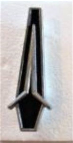 1971 Road Runner GTX Black 426 Hood Emblem 3443260