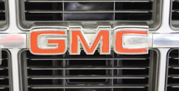 1977-1980 GMC Truck Grille Emblem. Also fit 1977-1978 Jimmy.