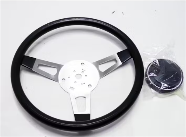 Grant 846 Classic Tuff Wheel Nostalgia Steering Wheel. Inclu