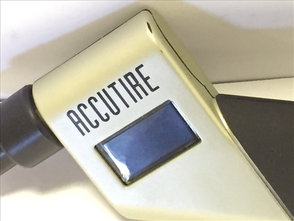 BK921536 ACCUTIRE Digital Tire Pressure Gauge Range 5-150PSI