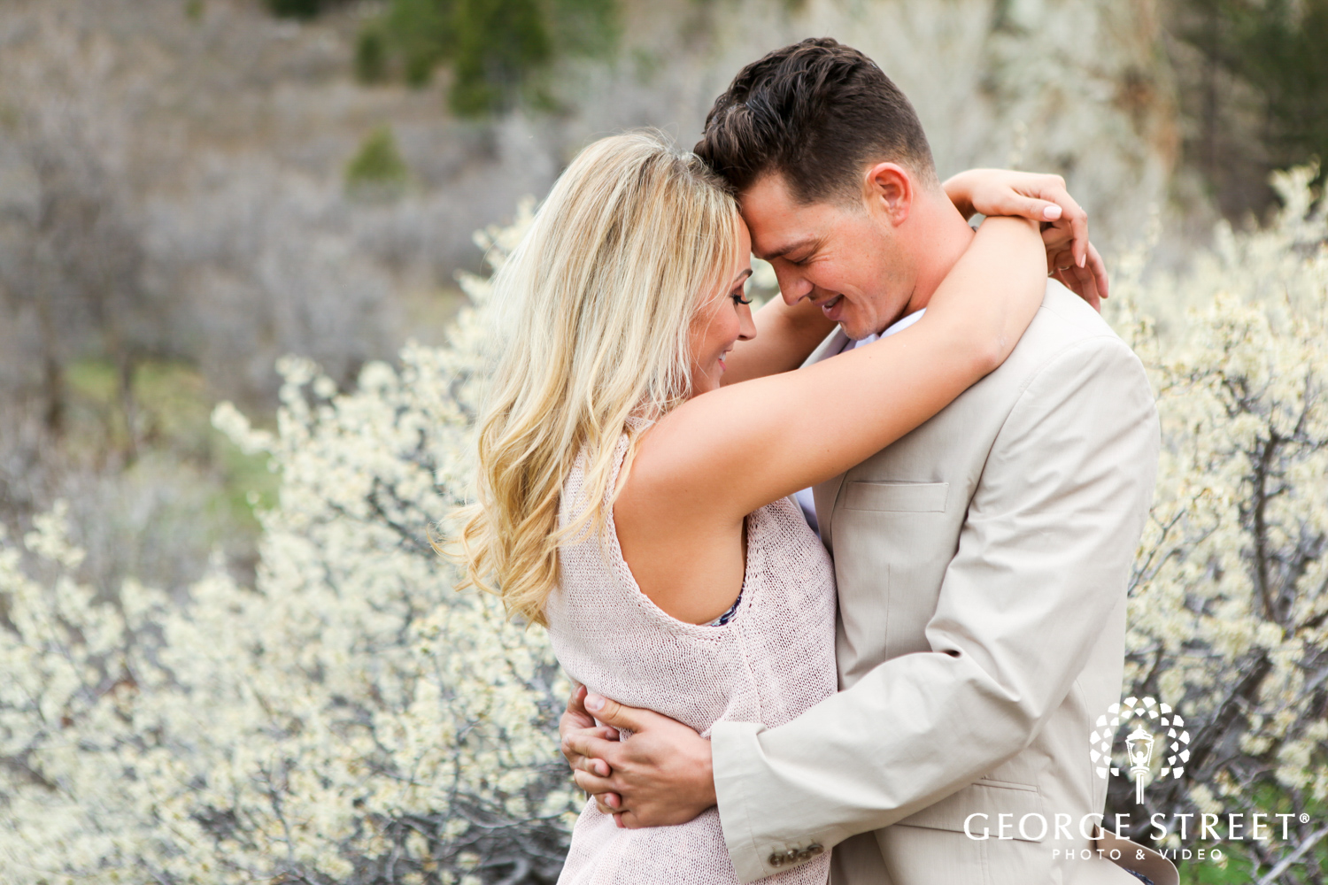 Blog | Ashlee & Andrew's Colorful Colorado Engagement, Denver