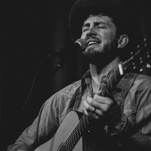 Cavalcade – Alex Paul in Concert at Cavalcade