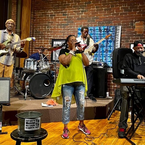 Contemporary Art Center – Live at the Five Spot: Dorann & The Soul Mystics