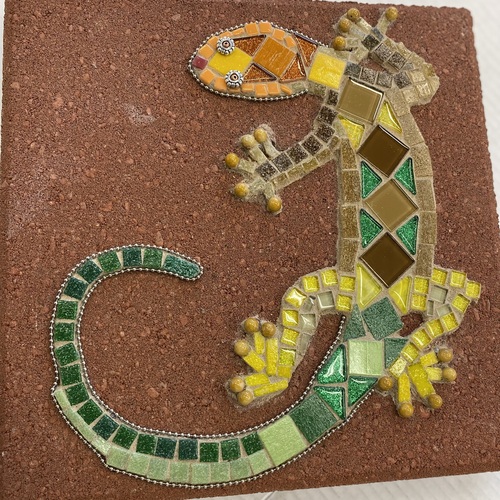 Sheila Stafford – "Fritz" the Lizard Stepping Stone (2 day class)