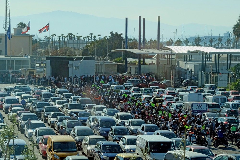 Border delays ahead of new Schengen measures