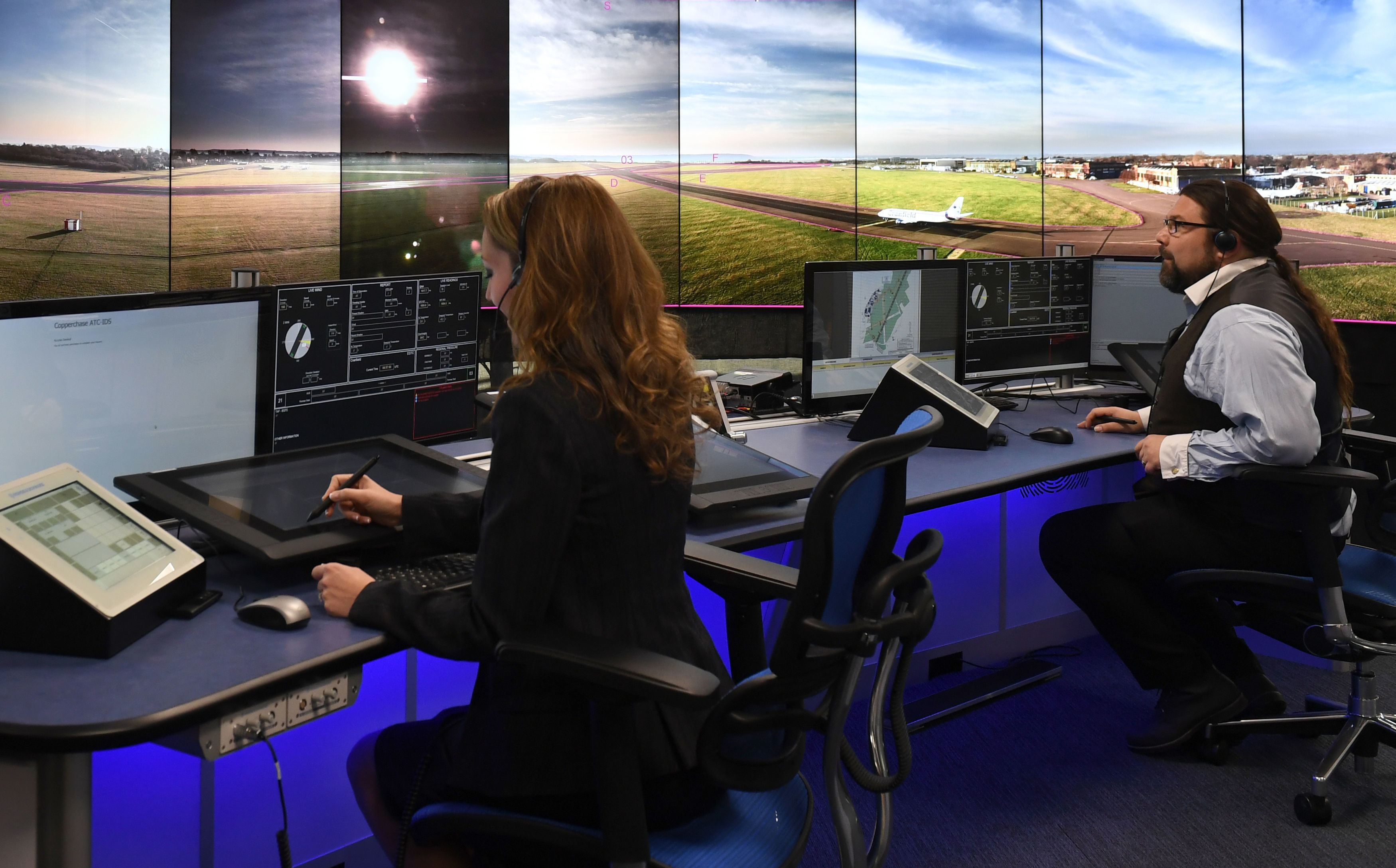 UK airfield uses digital air traffic control centre for first time