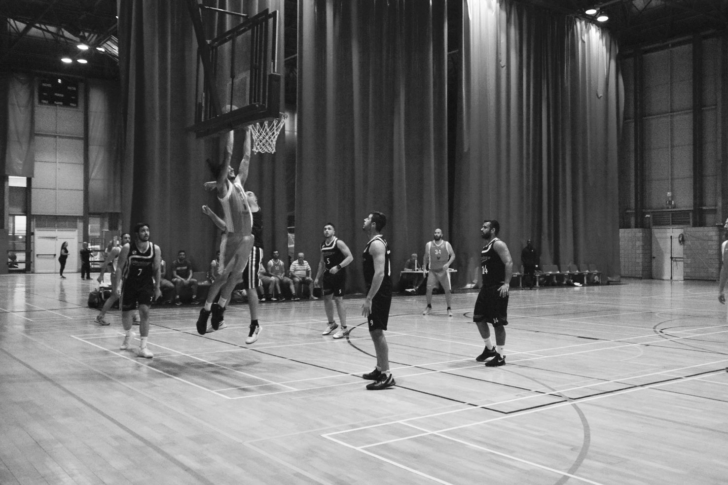 Basketball - Bavaria Blue Stars reserves provide shocker beating Gibyellow