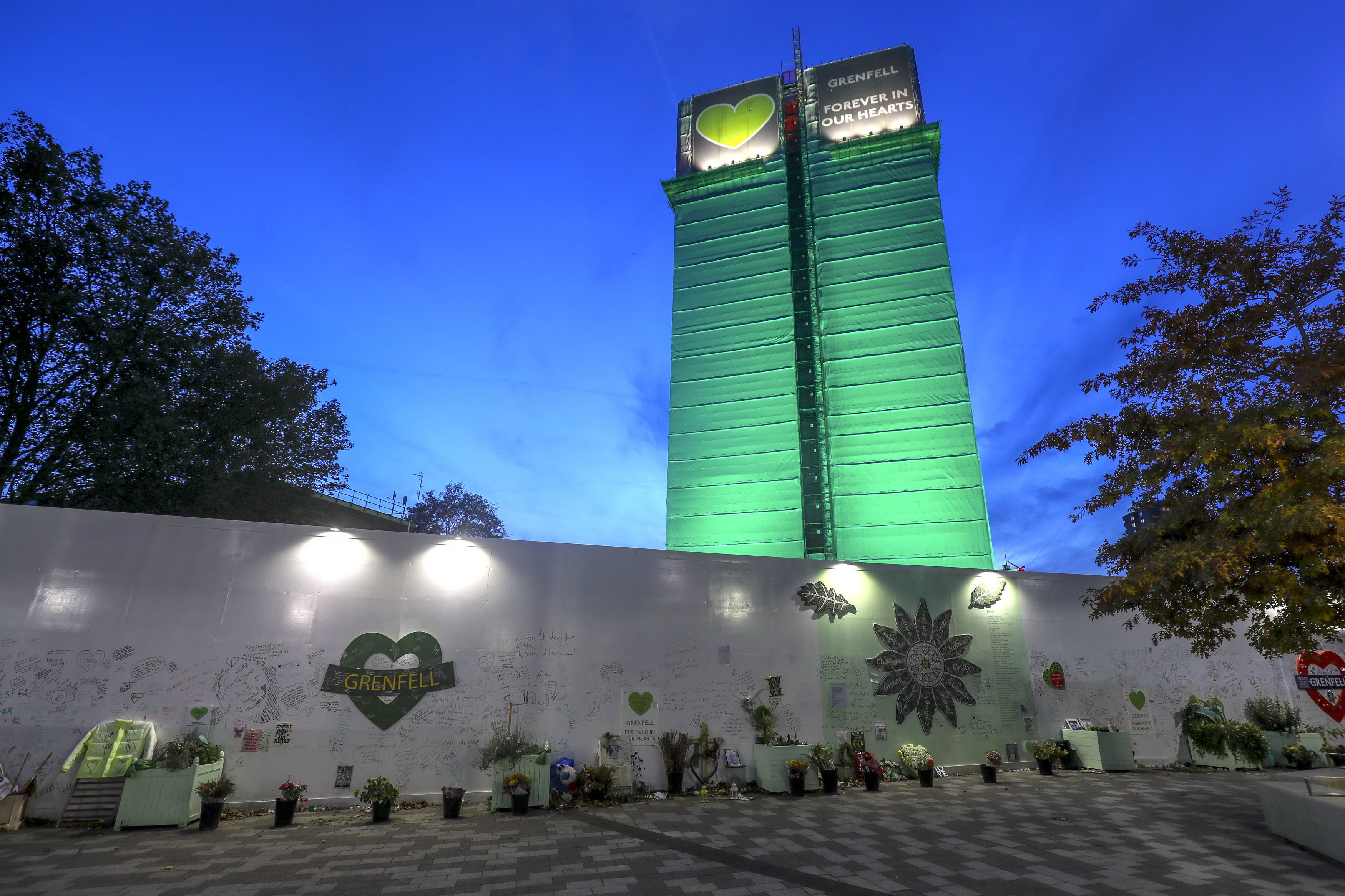 Combustible cladding on London's Grenfell Tower key to deadly fire ...