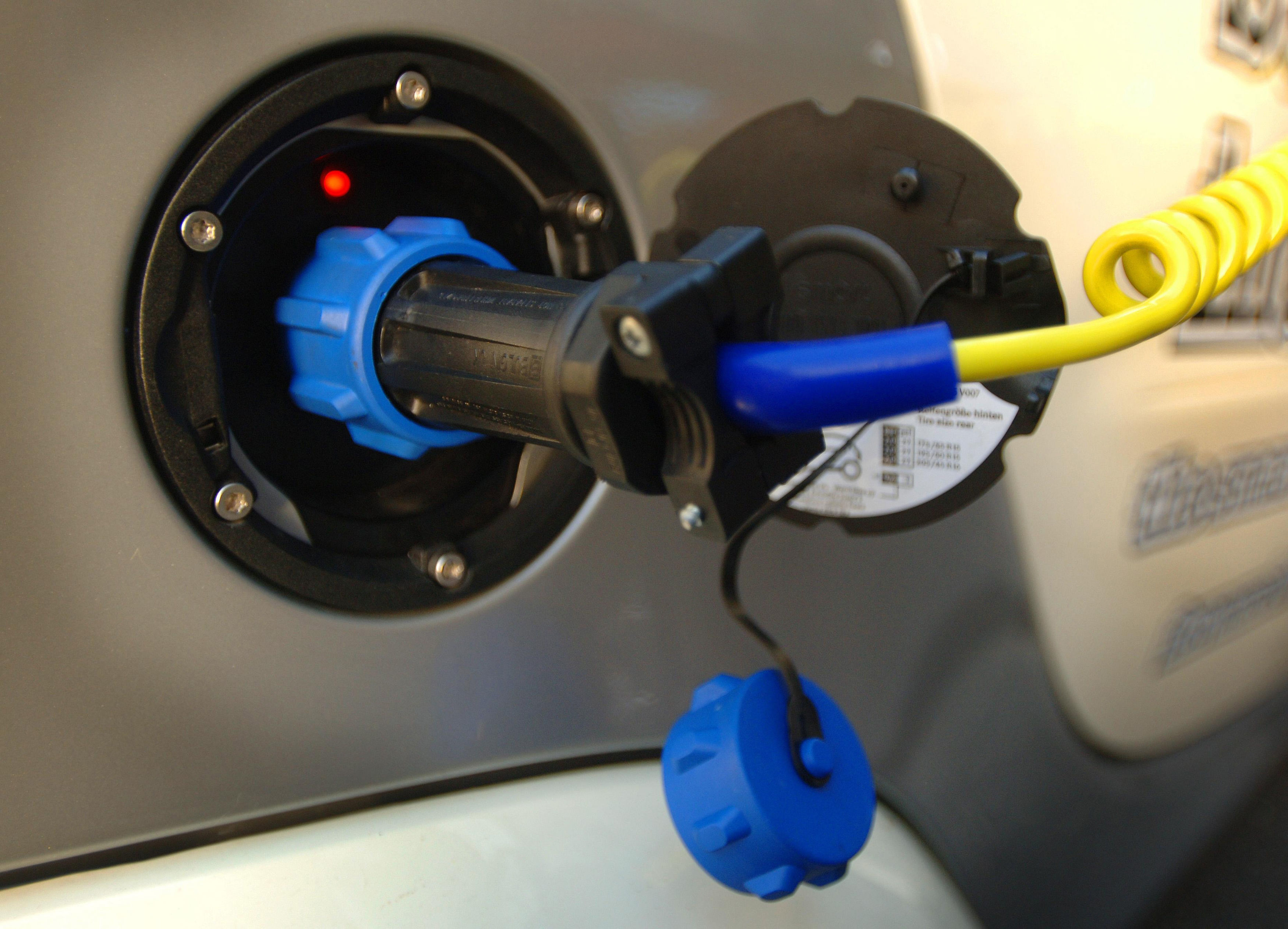 Drivers overestimate how many electric cars run out of charge – survey