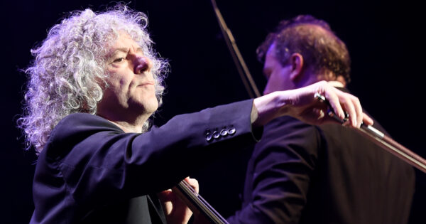 Cello recital with world-renowned Steven Isserlis next week