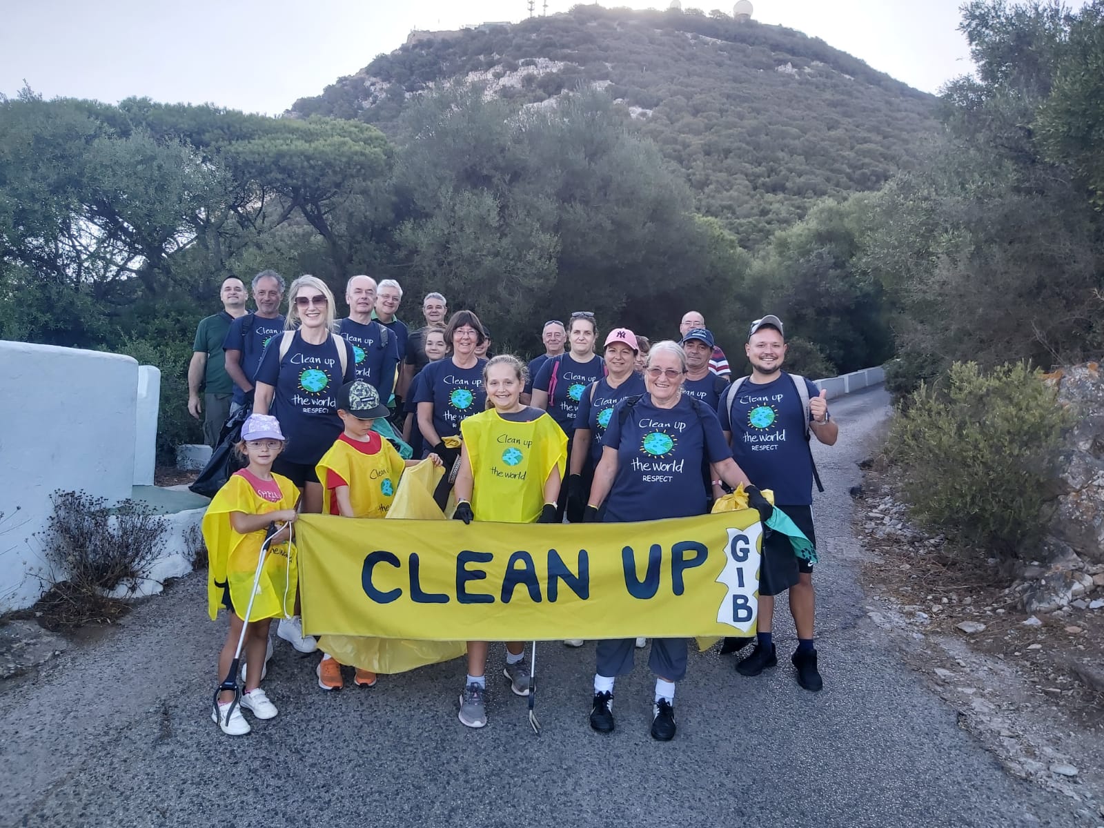 Close to 500 volunteers ‘Clean Up the World’ in Gibraltar