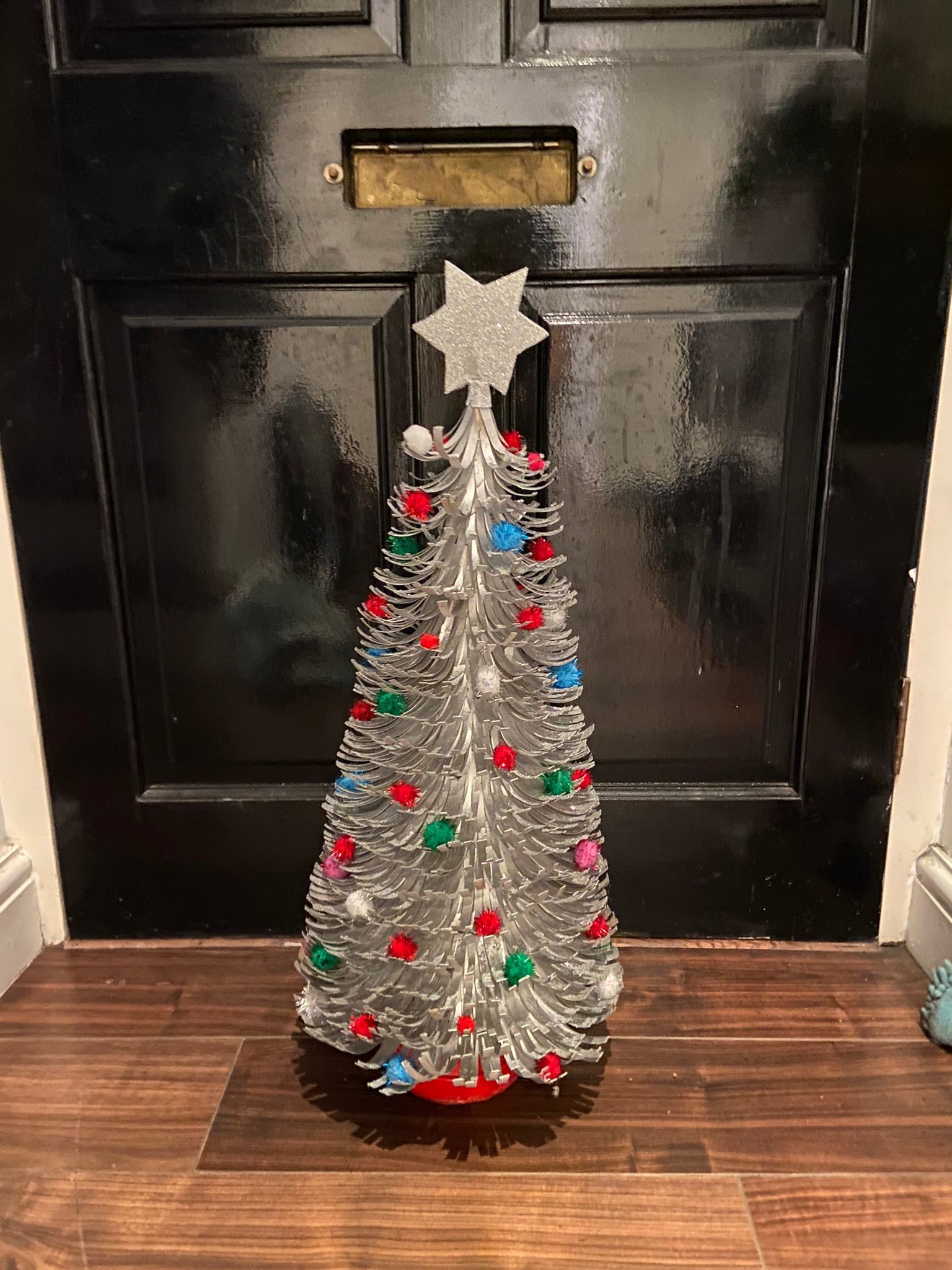 Handmade Christmas trees raise funds for Mindspace Project