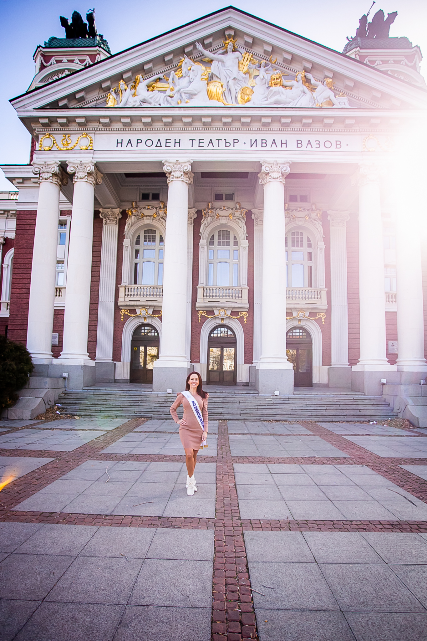 Angela Traverso wins Mrs Universe Classic