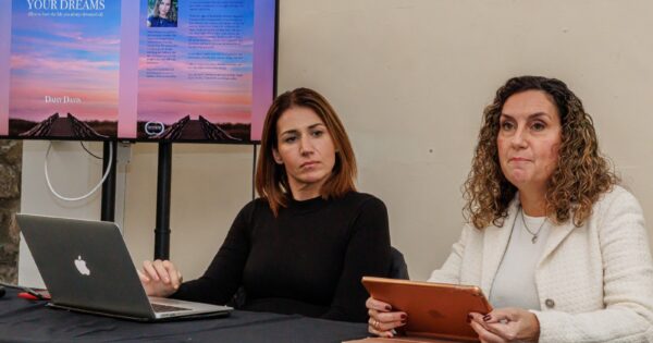 Daisy Davis launches her self-improvement book