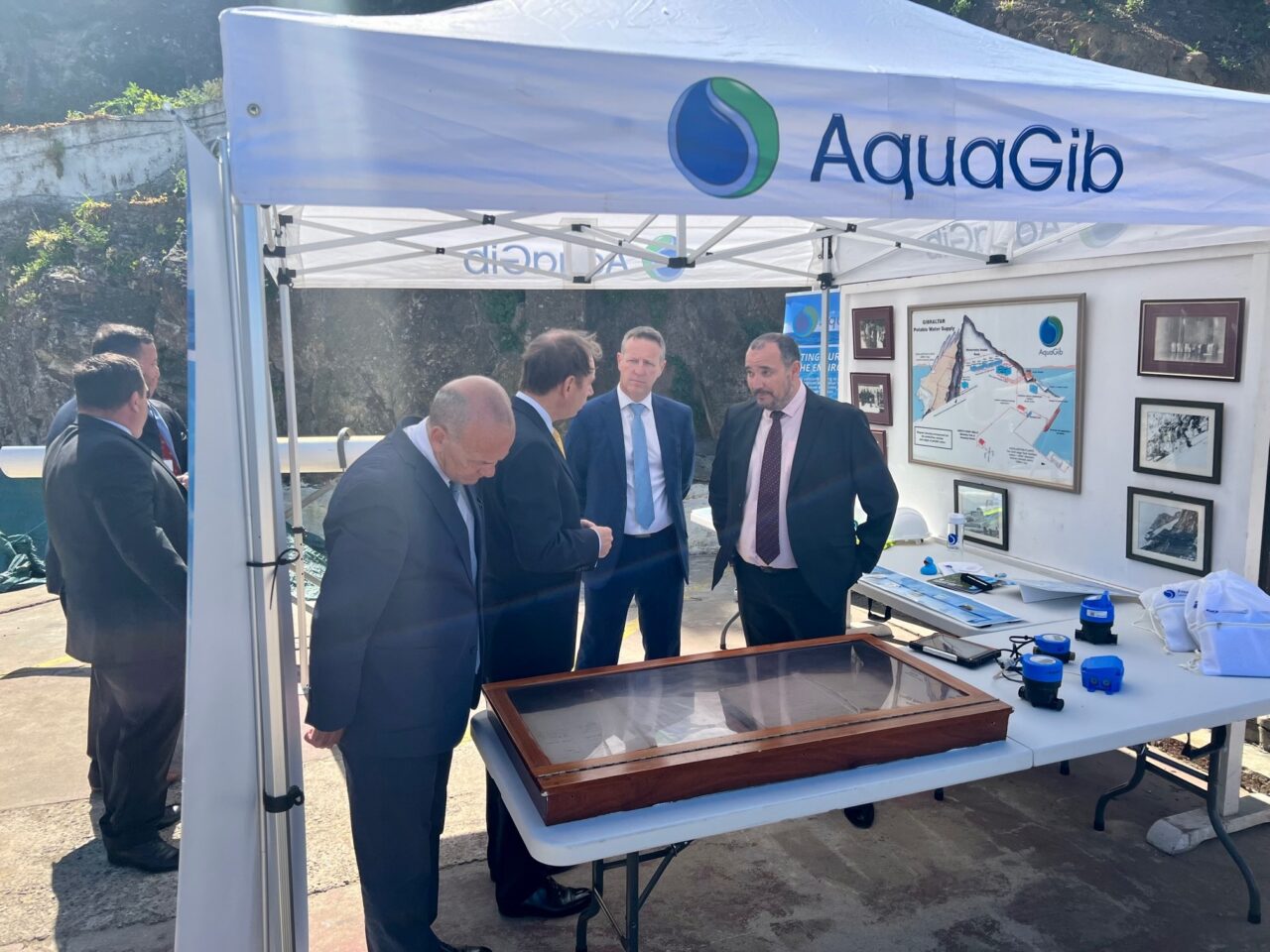 Governor and the Minister for Public Utilities visit AquaGib