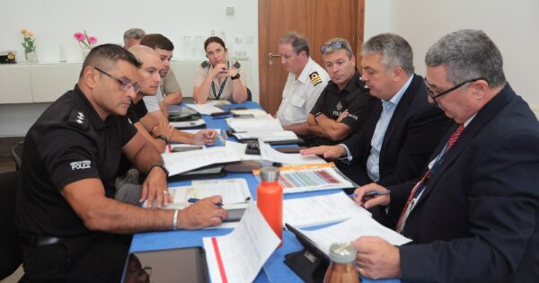 Tabletop exercise tests Gib’s readiness for air emergency