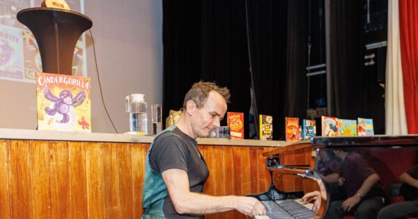 Children’s author Gareth Jones entertains in John Mac