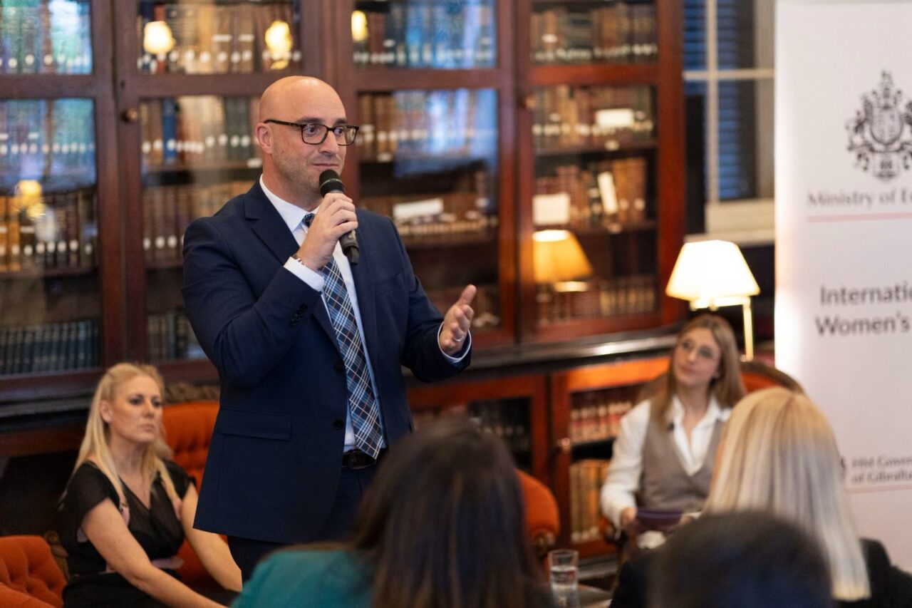 Ministry of Equality and Garrison Library collaborate for Women’s Day