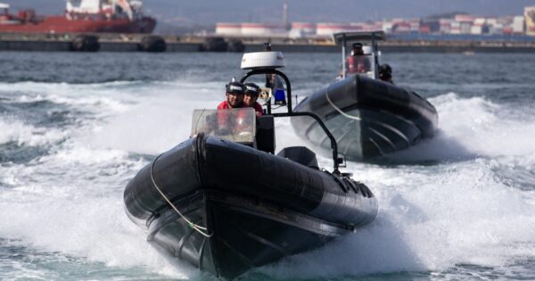 GDP carries out waterborne tactics training