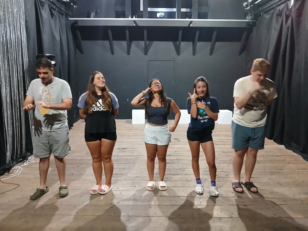 Local actors travel to UK drama festival