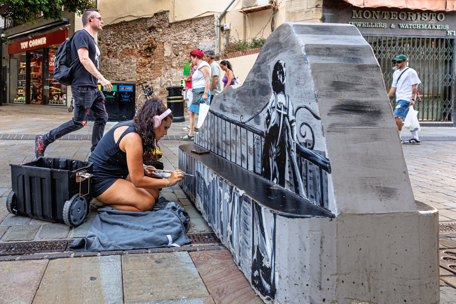 Main Street mural project completed, showcasing historic catalogue of ...