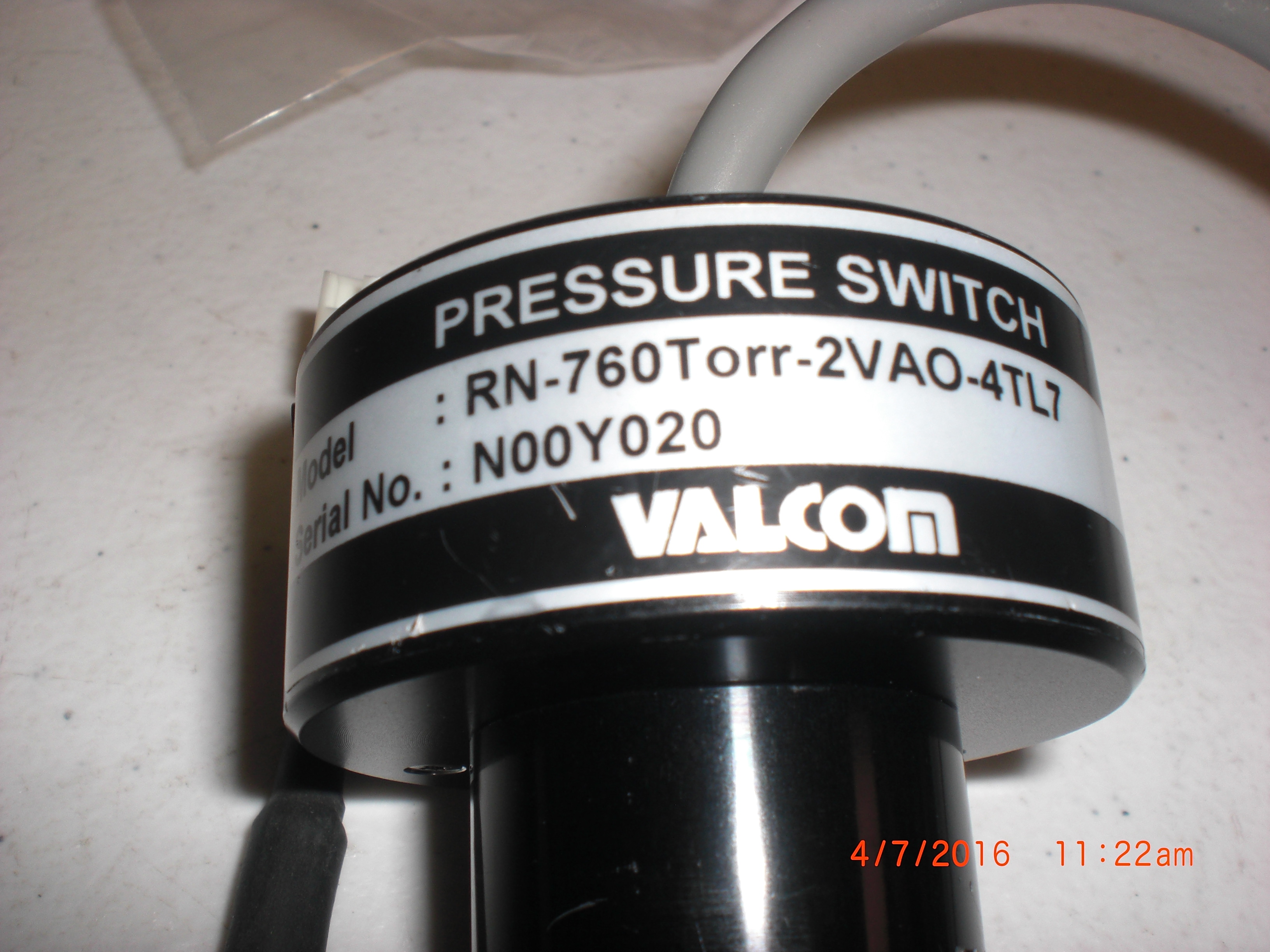Switch VALCOM RN-760Torr-2VAC-4TL7 Pressure/vacuum switch SS 3/8MPT | eBay