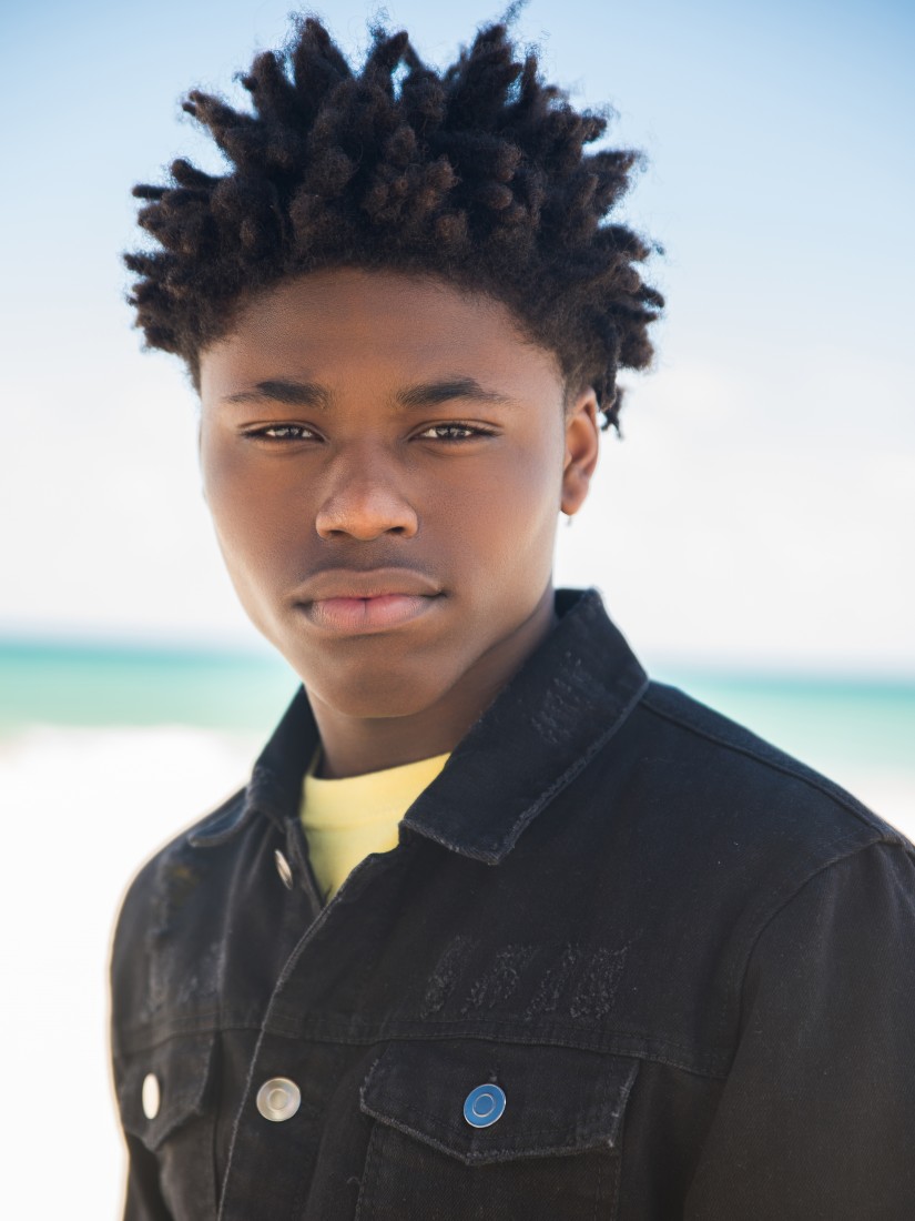 Hire AJ Carr - Business Motivational Speaker in Chicago, Illinois