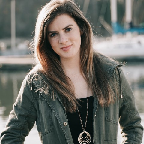 Hire Allison Clarke - Singer/Songwriter in Nashville, Tennessee