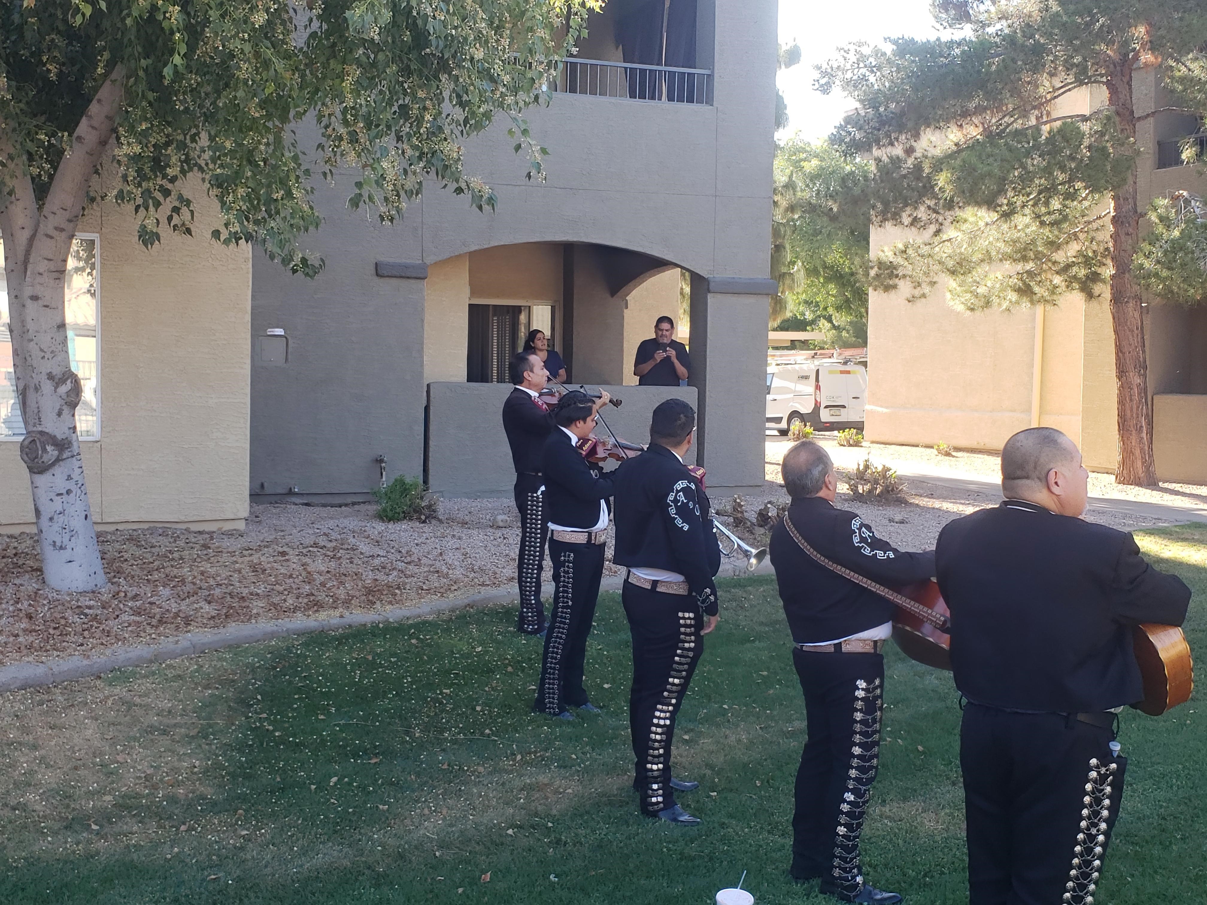 Hire Mariachi Azteca De Oro - Mariachi Band in Phoenix, Arizona
