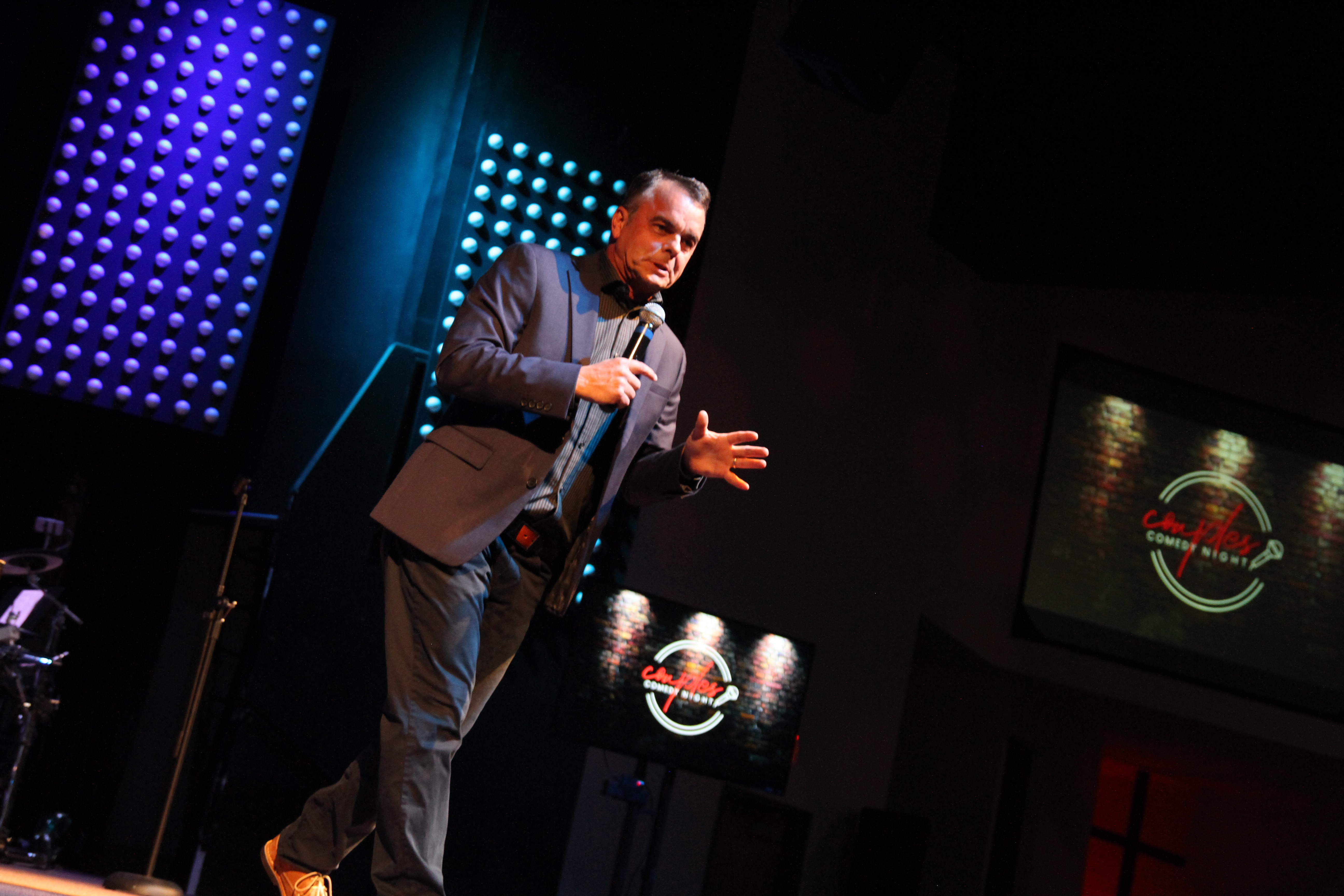 Hire Dan Viola - Comedian in Buffalo, New York