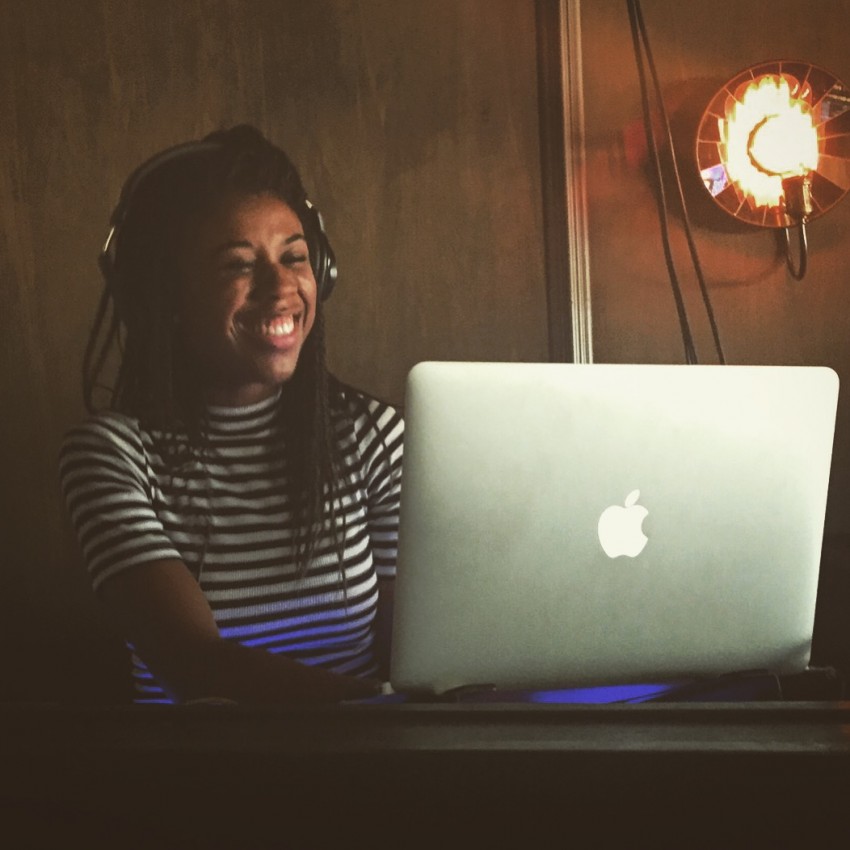 Hire DJ Kara - Mobile DJ in Los Angeles, California