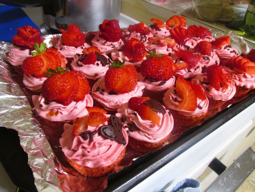 Hire Dynamite Cakes - Cake Decorator in Marion, Virginia