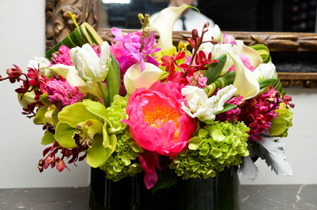 Hire Elegant and luxury floral design - Wedding Florist in New York ...