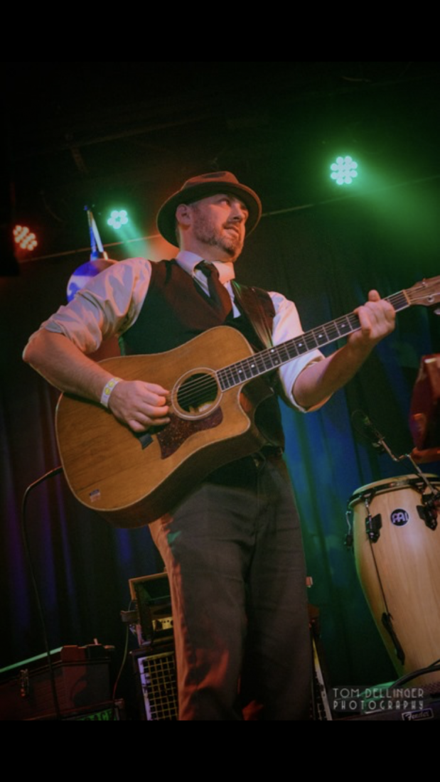 Hire Eric Erdman - Singing Guitarist in Mobile, Alabama