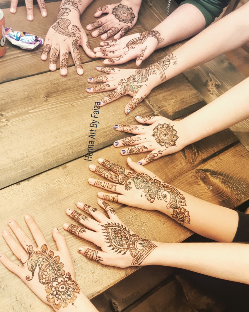 Hire Henna Art By Faiza - Henna Tattoo Artist in Surrey, British Columbia
