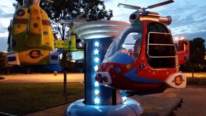 Hire Kiddie helicopter ride - Carnival Rides Company in Lake Elsinore ...