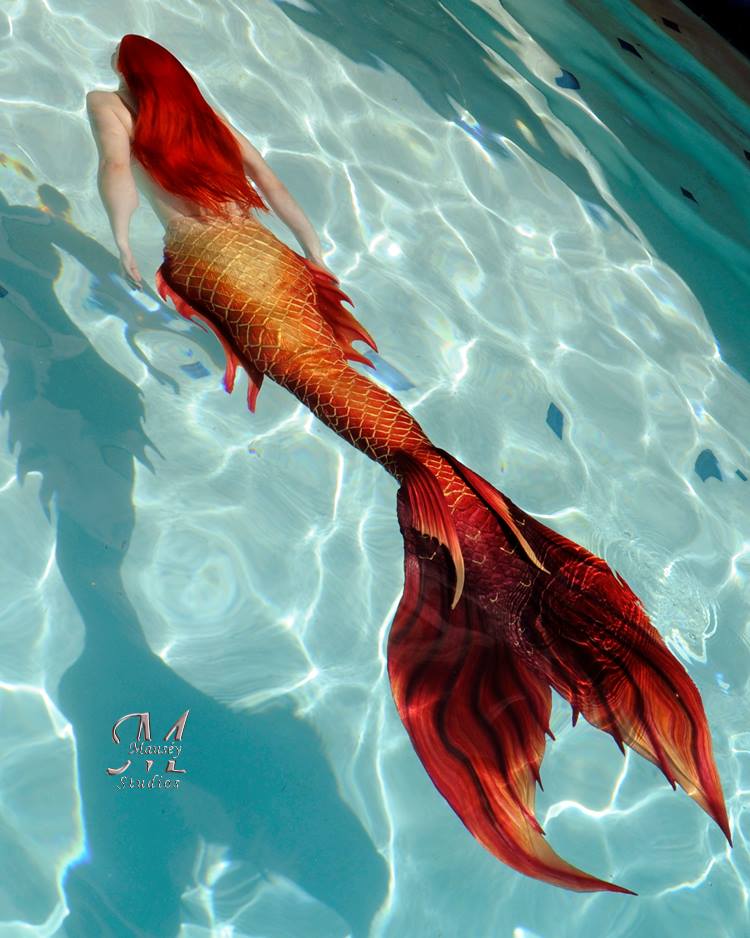Hire Mermaid Scarlet - Mermaid Entertainment in Dallas, Texas